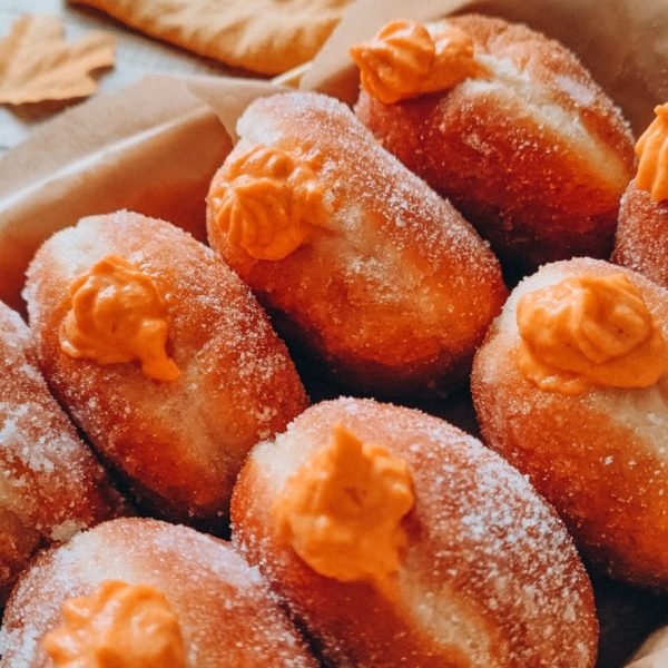 Soft Fluffy Doughnut Recipe - Niola Blooms